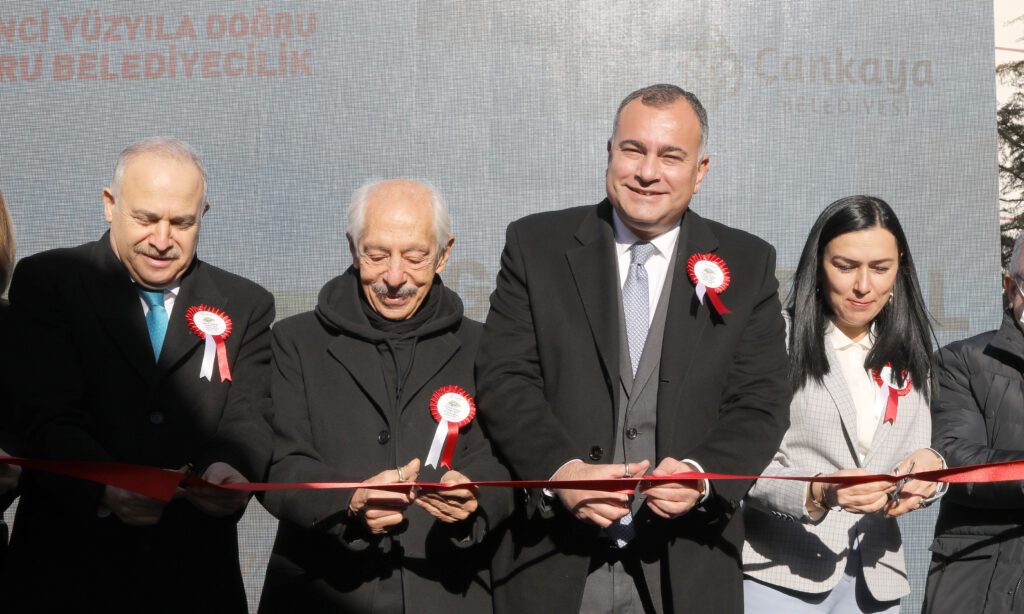 GENCO ERKAL’IN ADI ÇANKAYA’DA ÖLÜMSÜZLEŞTİ - Gazete Halk